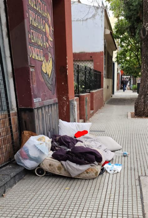 Javier Lanari On Twitter Tragedia Social Hay Cada Vez Mas Gente