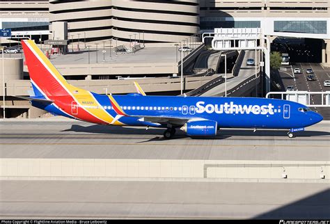 N8322X Southwest Airlines Boeing 737 8H4 WL Photo By Flightline