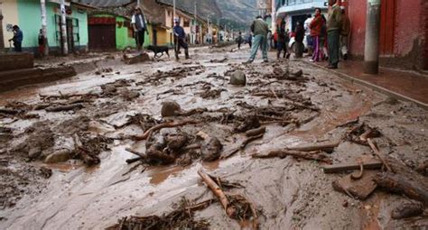 Puno cuatro personas murieron tras caída de huaico PERU EL