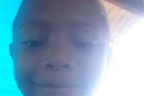 Polícia monta força tarefa para procurar menino de 9 anos que