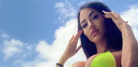 Aurah Ruiz Sube La Temperatura De Instagram Con Un Posado En Bikini