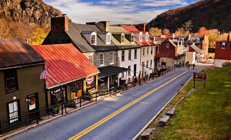 Best West Virginia Mountain Towns For To Live In Rent