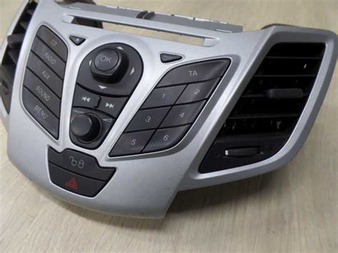 FORD FIESTA MK7 RADIO PANEL RADIA BA6T 8K811 AD 8A6T 8K811 AD JBT