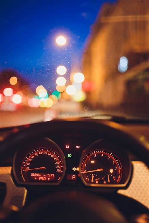 Grande Vitesse De Cotation De Vitesse Dans Un Mouvement Rapide