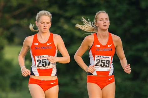 Illinois Women S Cross Country Team Heads To Evanston To Compete In Big