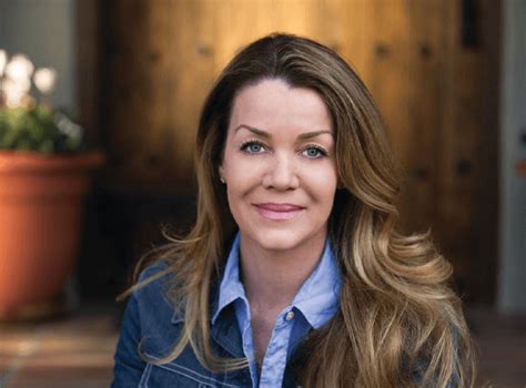 Claudia Christian
