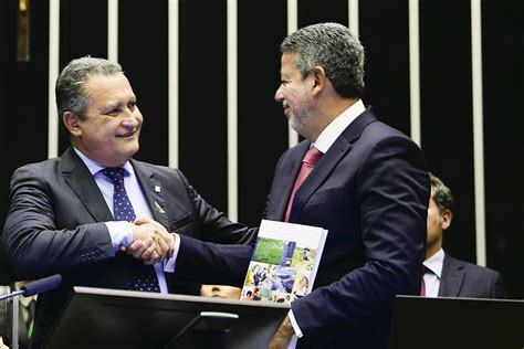 A estratégia de Lula para aprovar pautas prioritárias no Congresso em