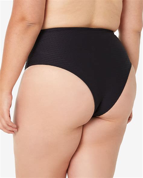 Riachuelo Calcinha Biquíni Hot Pant Plus Size Texturizado Microfibra