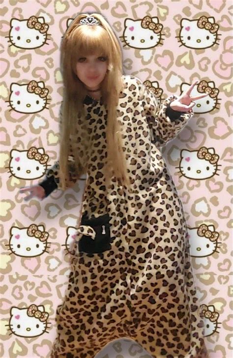 Pin By Heartgal On Gyaru In 2022 Gyaru Gyaru Makeup Fashion