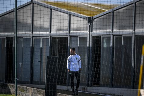 O Sorridente Ruben Amorim Continua Intrigado Ao Regressar A Portugal