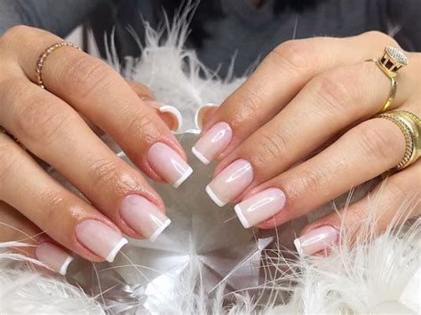 Esmaltes para Francesinha Quais Usar para não Amarelar