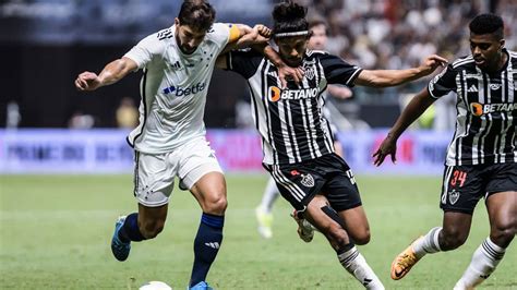 Atlético x Cruzeiro onde assistir horário escalações e mais