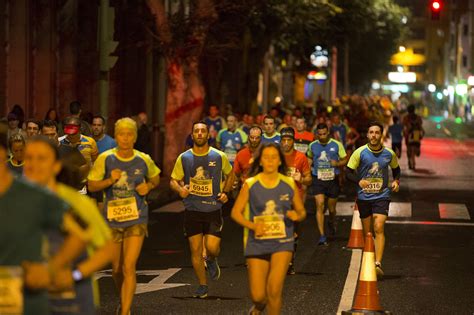 Correr para despedir el año vuelve la San Silvestre