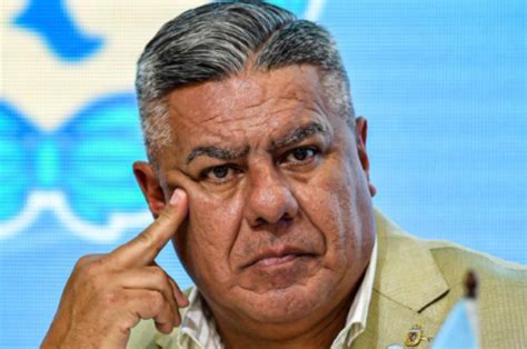 Video El Chiqui Tapia Tiene Un Asistente Que Le Seca La Transpiraci N