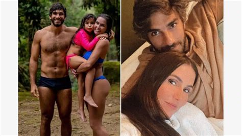 Deborah Secco Aos 44 Anos Aparece Completamente Nua Em Foto Exibindo