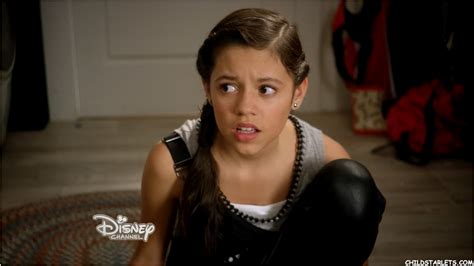 Stuck In The Middle Jenna Ortega Ariana Greenblatt Stuck At The Movies