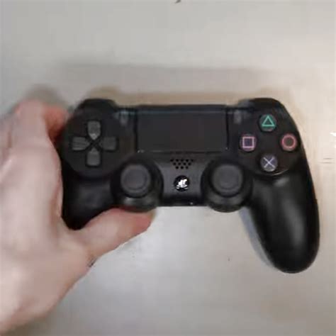 upgrade your ps4 controllers to usb type c 0 11 screenshot 1 e1646108078822 bright hackaday