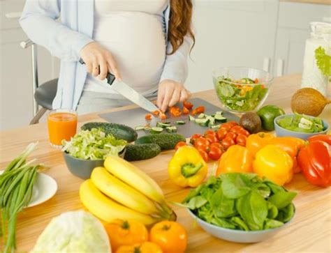 Ernährung in der Schwangerschaft Tipps für eine gesunde und
