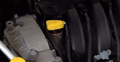 How To Change Engine Oil And Filter On RENAULT Master II Platform