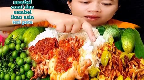 Makan Cumi Sambel Dan Ikan Asin Teri Sambel Pete Lalapan Leunca Dan