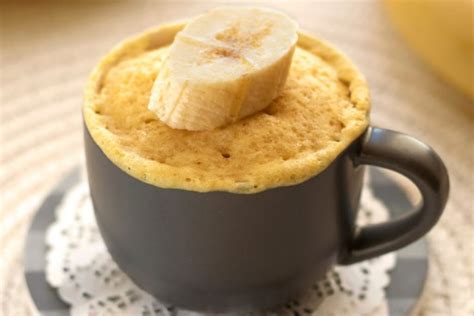 Bolo de caneca saudável Bolo de banana canela no microondas