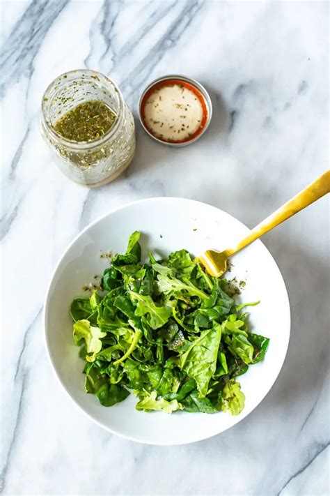 5 Healthy Homemade Salad Dressings The Girl On Bloor