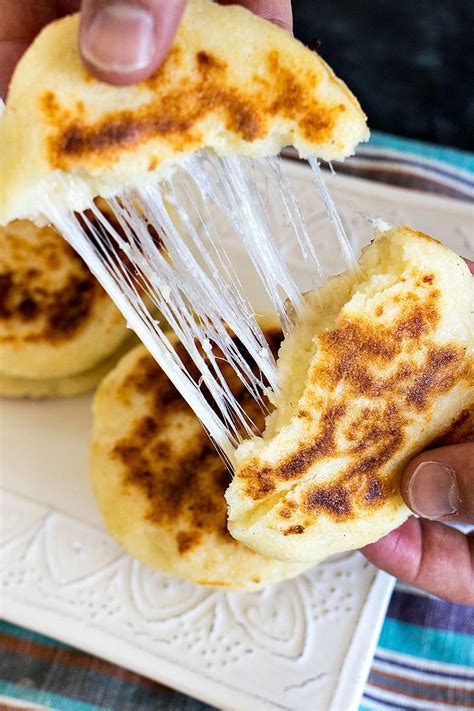 Colombian Arepas Con Queso Artofit