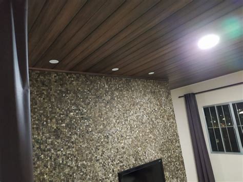 Forro De PVC Amadeirado 8mm X 20cm X 6 00m Mogno Gigaplast Forro PVC