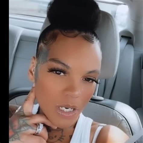 Miss Mack Ru Threads Say More