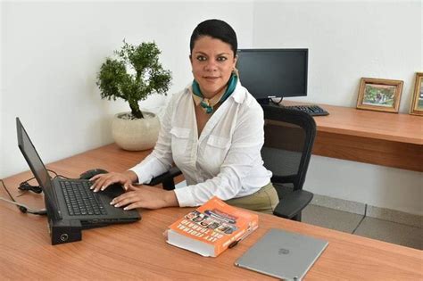En el Edoméx se han logrado legitimar 2 mil 913 contratos colectivos de