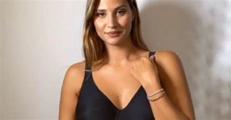 Beatrice Valli E Il Messaggio Per Accettare Il Proprio Corpo Dopo La