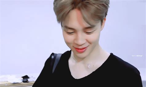 JIMIN STAN¹³ on Twitter RT glassian10 짐모닝 웃는거 넘 이쁜 말랑망개랑 즐거움 가득한날