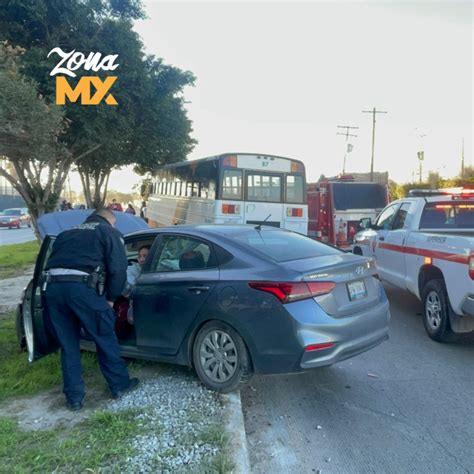 Choque entre auto y camión de ruta en Blvd Insurgentes deja una mujer