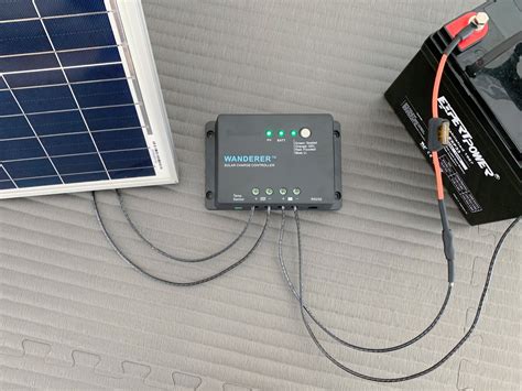 Connecter un panneau solaire à un contrôleur de charge 3 étapes avec