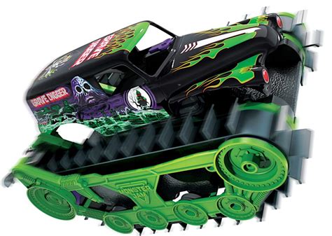 Full Throttle Fun Monster Jam Continues To Captivate Families With