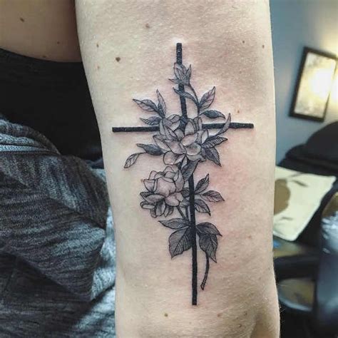Tatua Krzy Znaczenie Historia Zdj Artofit