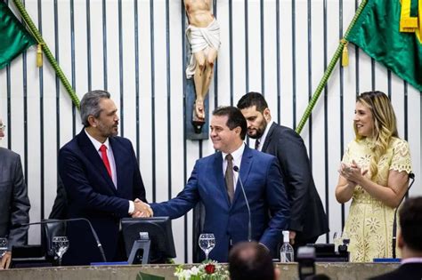 Elmano Freitas E Jade Romero Tomam Posse Como Governador E Vice