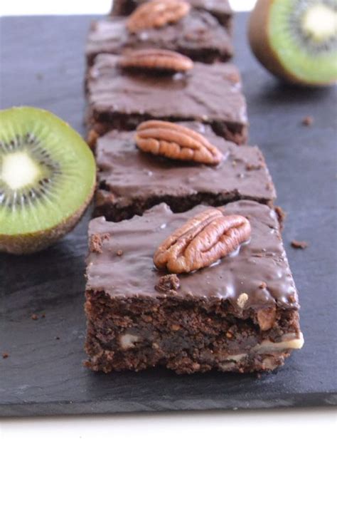 Brownie au chocolat et à la purée d amandes sans sucre raffiné ni