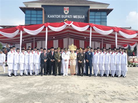 PJ Bupati Mesuji Drs Sulpakar Maknai Persatuan Dan Kesatuan Pada