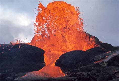 This Volcano Erupted For 5 Years Straight And The Photos Are Mesmerising