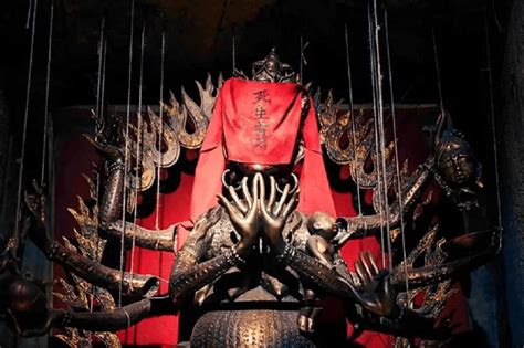 Terror asiático baseado em fatos reais na Netflix vai SURPREENDER e