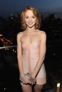 Naked Jayma Mays Added By Momusicman