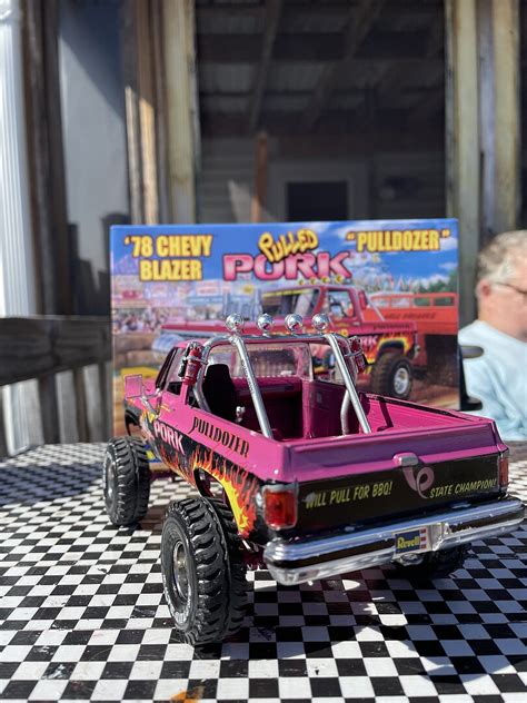 1978 Chevy Blazer Pulled Pork Pulldozer Competition Plastic Model