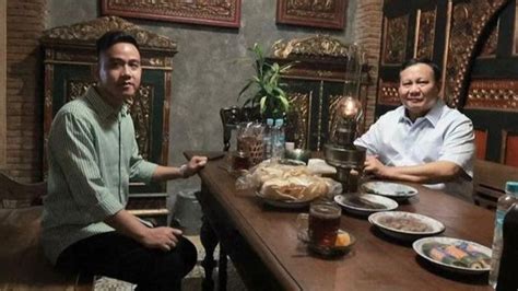Hasil Survei Sebut Gibran Rakabuming Raka Potensial Jadi Cawapres