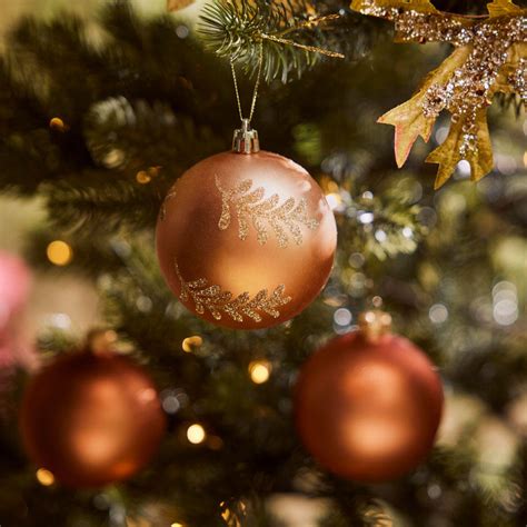 Déco de Noël 2023 2024 les plus belles tendances Eminza