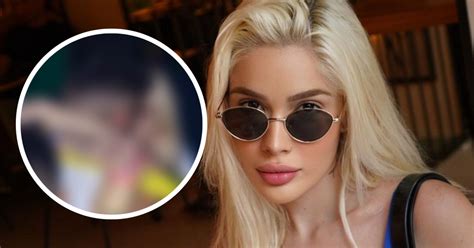A fila andou Karoline Lima é flagrada aos beijos novo affair em