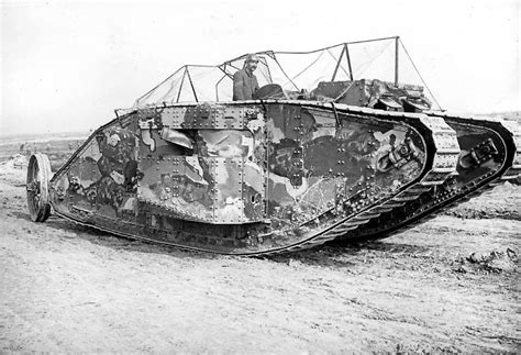 Stahlkolosse veränderten den Krieg Vor 100 Jahren rollte der erste