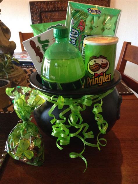 St Patricks Day Gift Basket Stpatricksdaygifts St Patricks Day