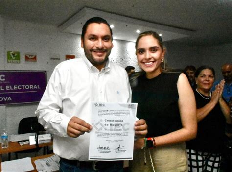 Carlos Villarreal Recibe Constancia Como Alcalde Electo En Monclova