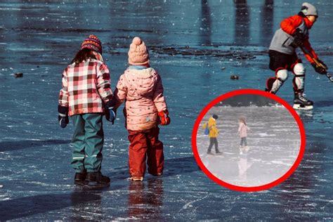 Dzieci chodzą po zamarzniętym Morskim Oku dorośli filmują i nie